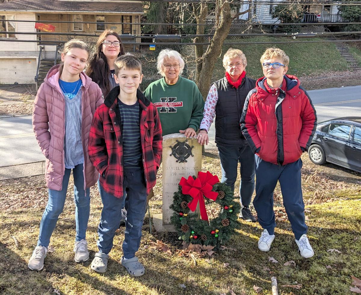 Local CAR, DAR chapters dedicate wreaths to veterans buried in North ...
