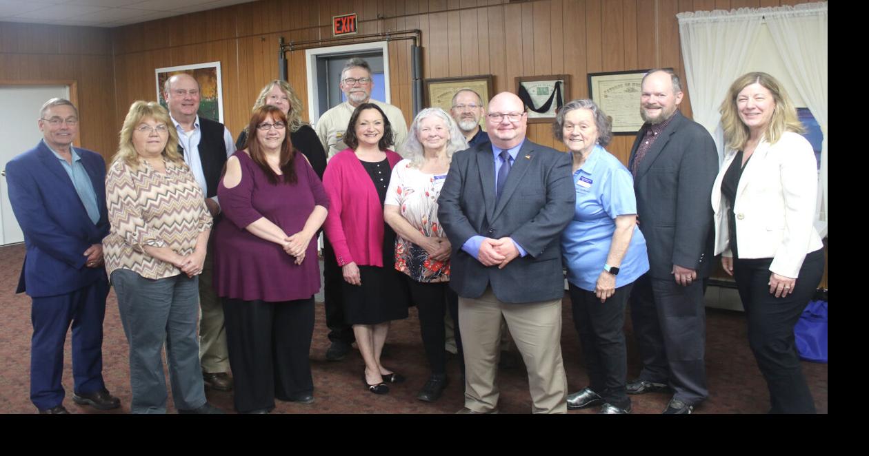 Penn State Extension holds annual dinner | News | punxsutawneyspirit.com