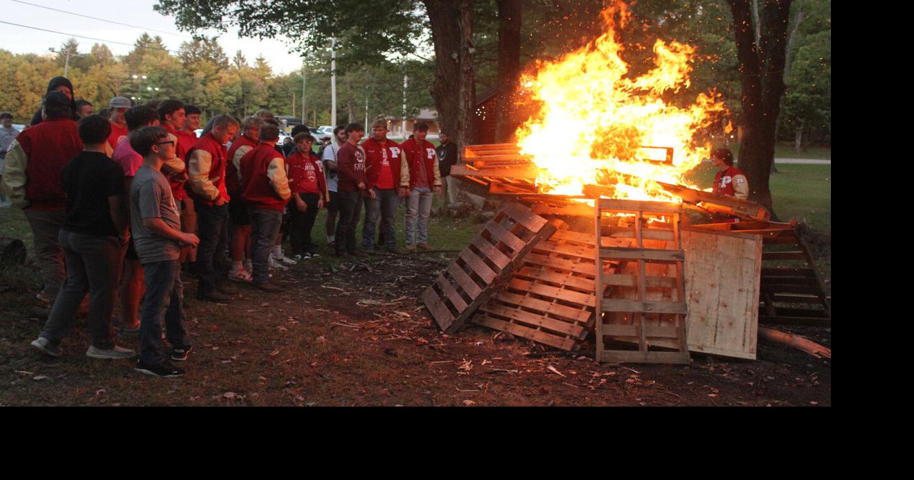 Punxsy High School holds annual bonfire | News | punxsutawneyspirit.com