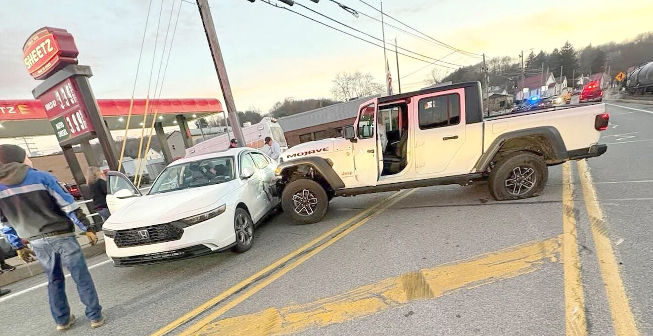 Local responders sent to two crashes in Punxsy area | News | punxsutawneyspirit.com