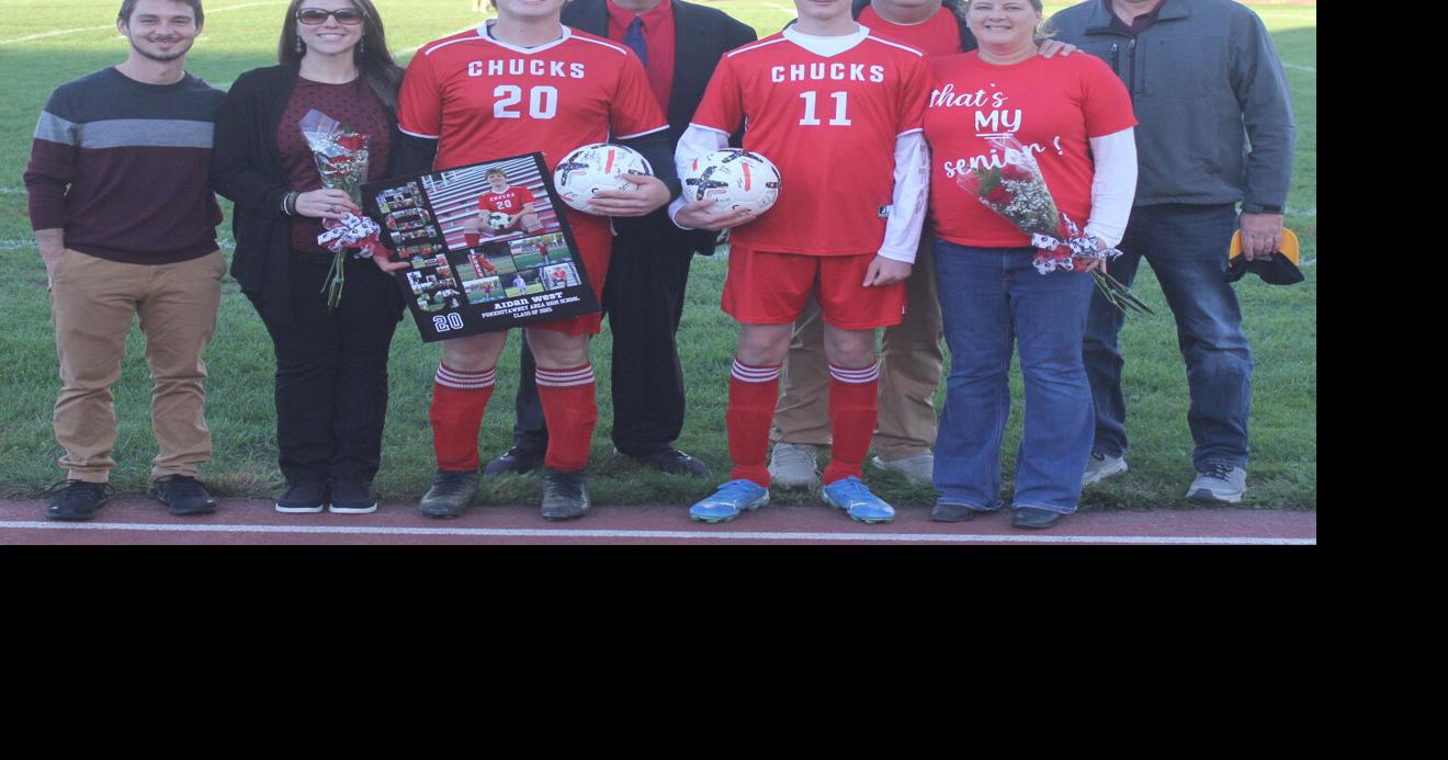 Punxsy Chucks soccer holds Senior Night | Sports | punxsutawneyspirit.com