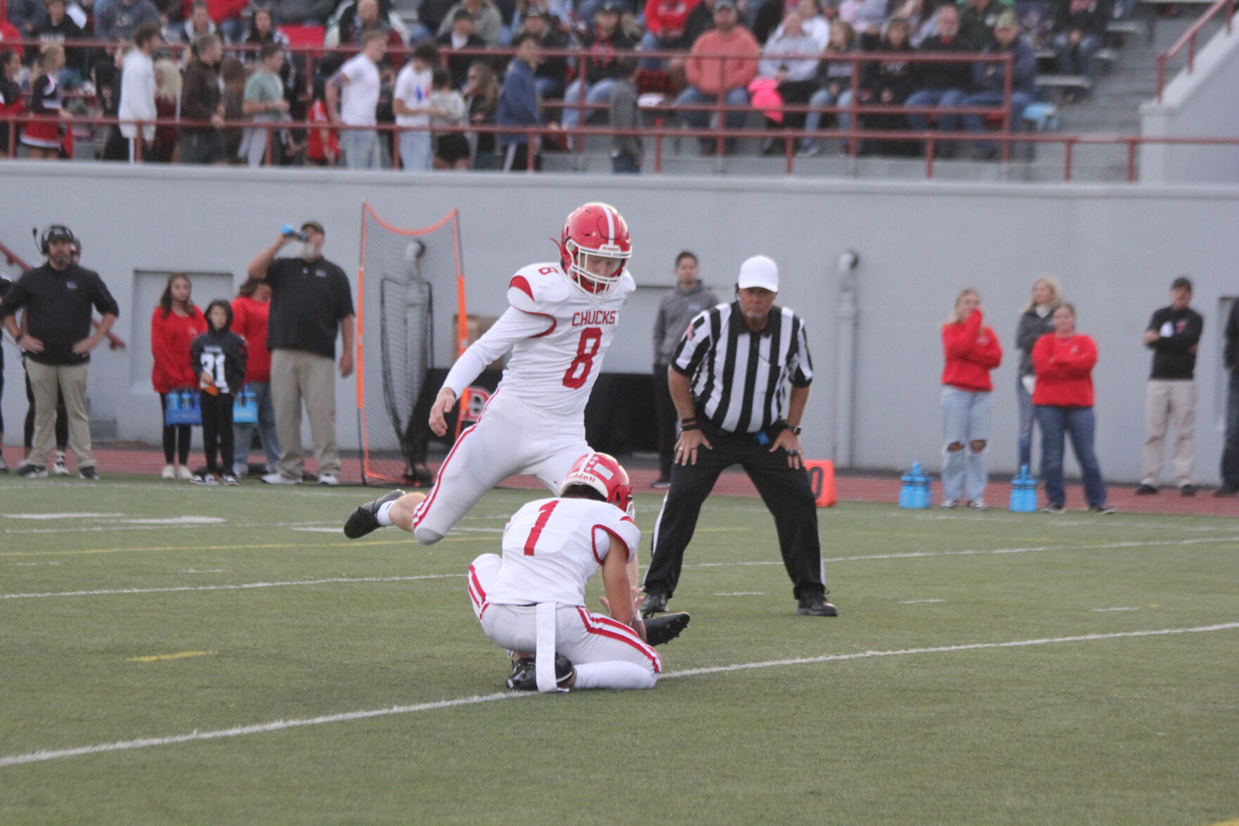 Chucks Football’s Thomas, Roken named to PFN All-State Team | News ...