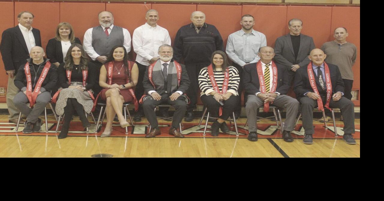 PSHOF inducted 17th class during banquet over weekend | News | punxsutawneyspirit.com