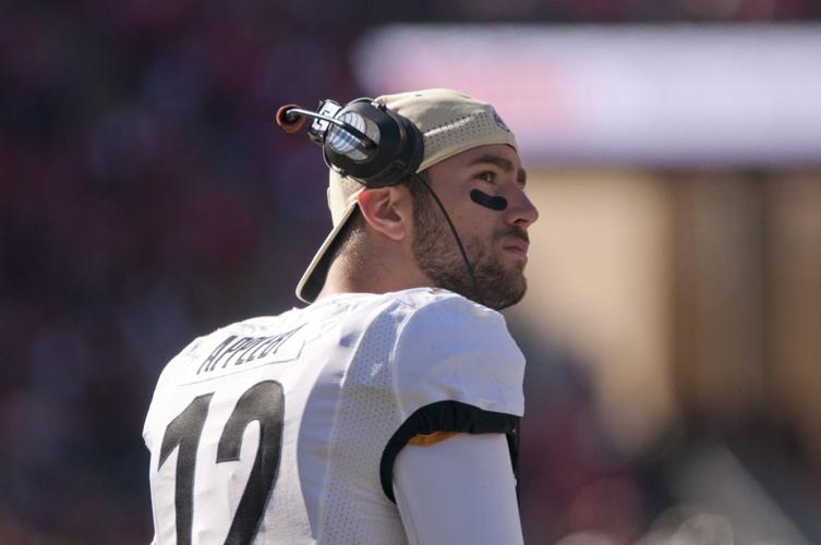 1/5/16 Austin Appleby Transfers to Florida | Gallery | purdueexponent.org