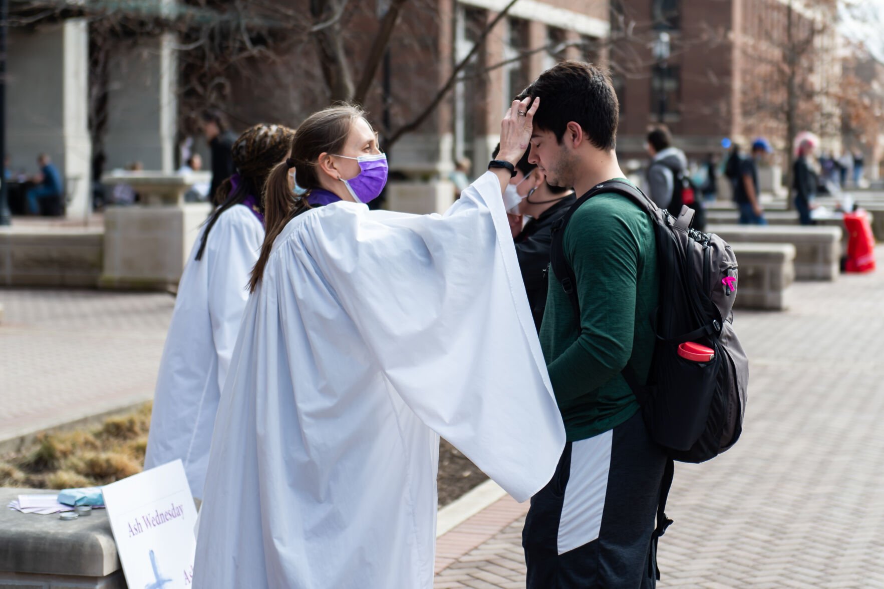 Good Shepherd Chapel offers Ashes to Go | Campus | purdueexponent.org