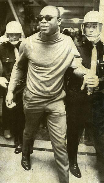 Leroy Keyes, Purdue football legend, dies at 74 | Campus ...