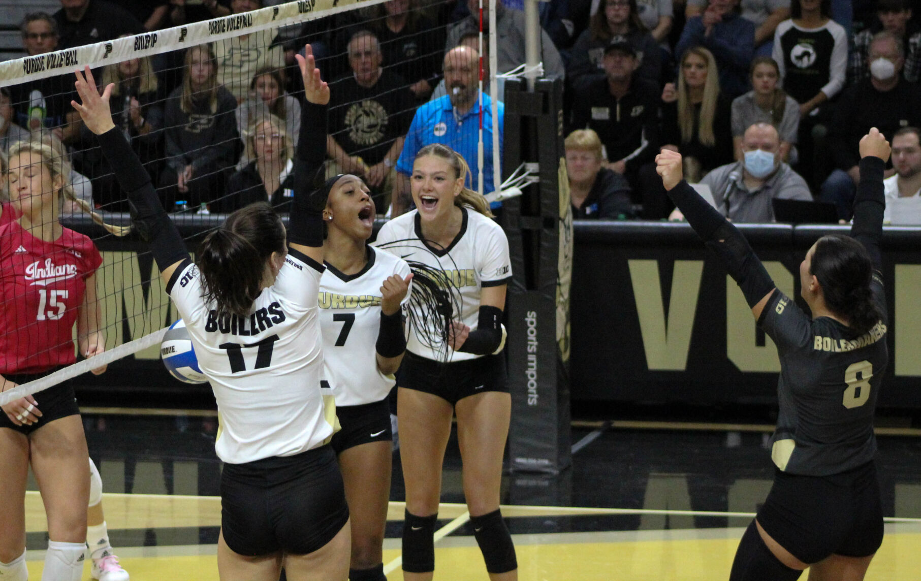 10/30/22 No. 12 Purdue 3, Indiana 1 | Volleyball | purdueexponent.org