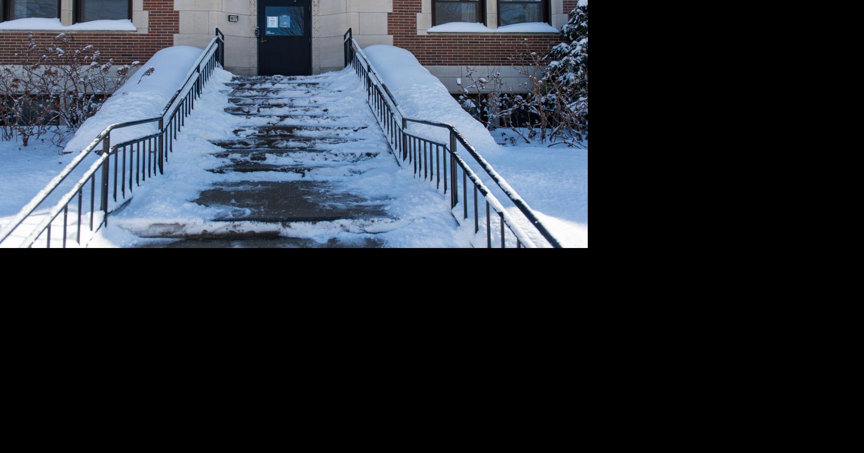 2/16/21 Purdue Snow Day, Cary Hall | Campus | purdueexponent.org