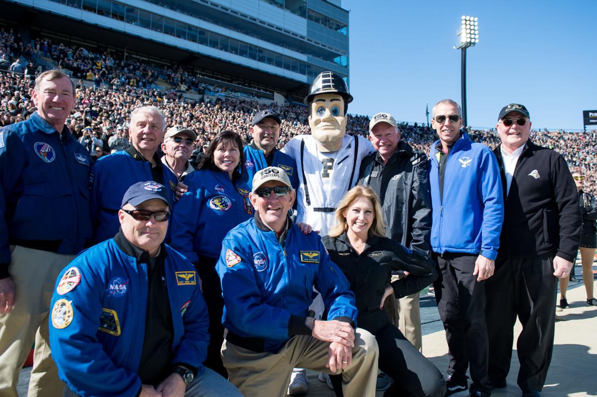 10/12/19 Purdue Astronauts | Sports | purdueexponent.org