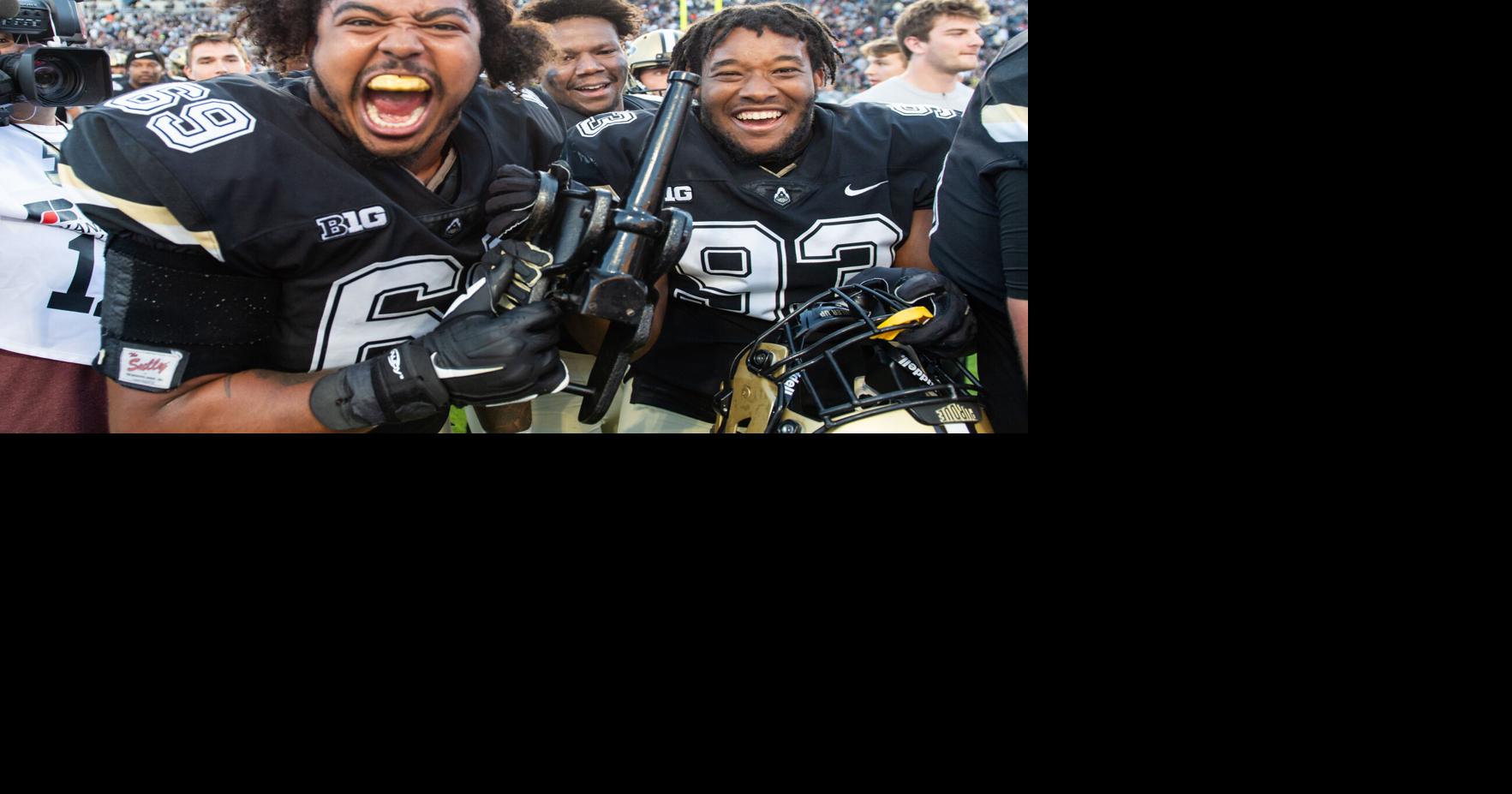 Retaining the Cannon | Football | purdueexponent.org