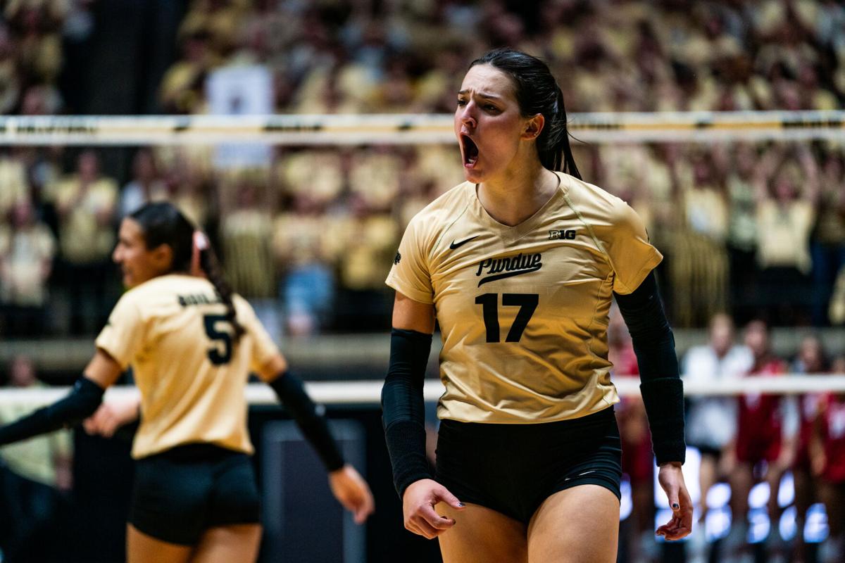 Purdue volleyball sweeps Rutgers | Volleyball | purdueexponent.org
