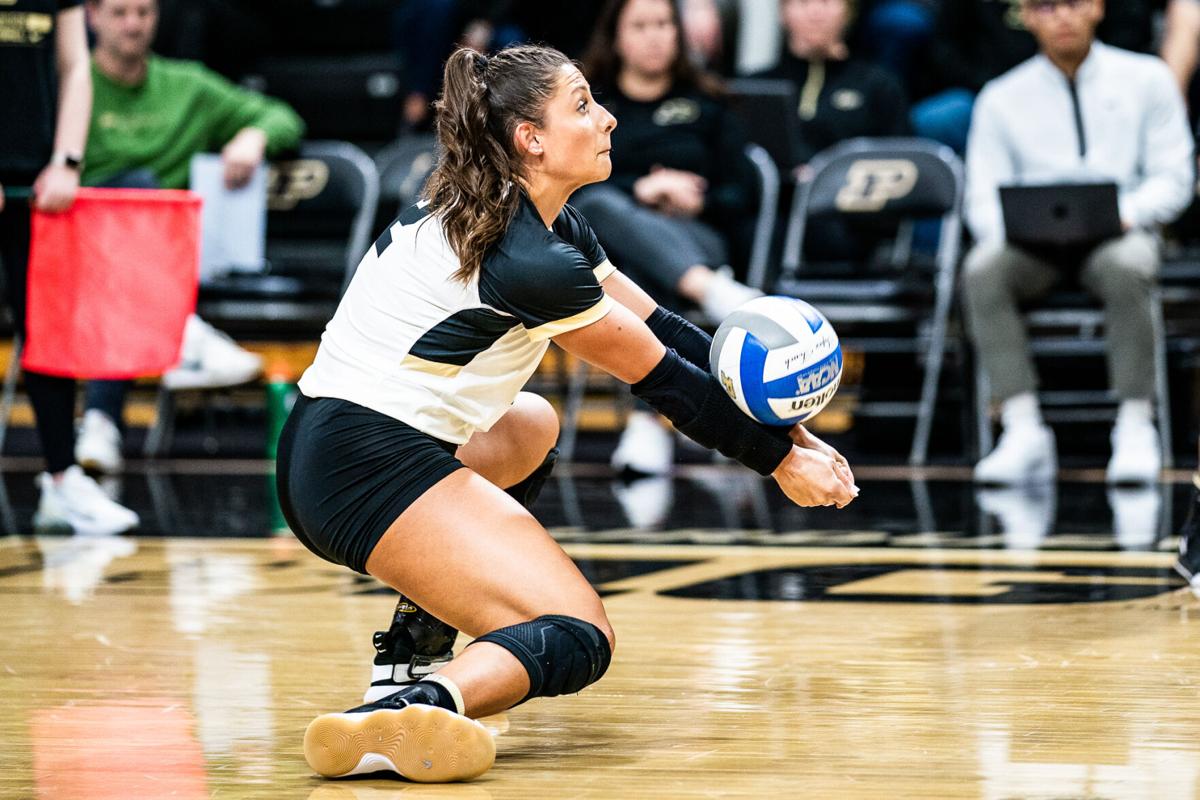 4/1/23 Northwestern, Chloe Chicoine sets | Volleyball | purdueexponent.org