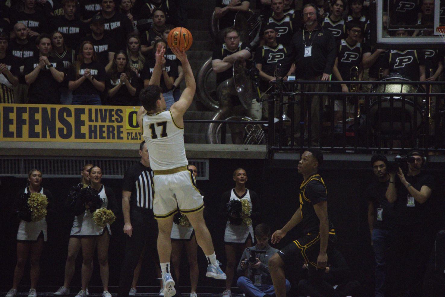 Photo gallery: No. 5 Purdue 79, Iowa 72 | Multimedia | purdueexponent.org