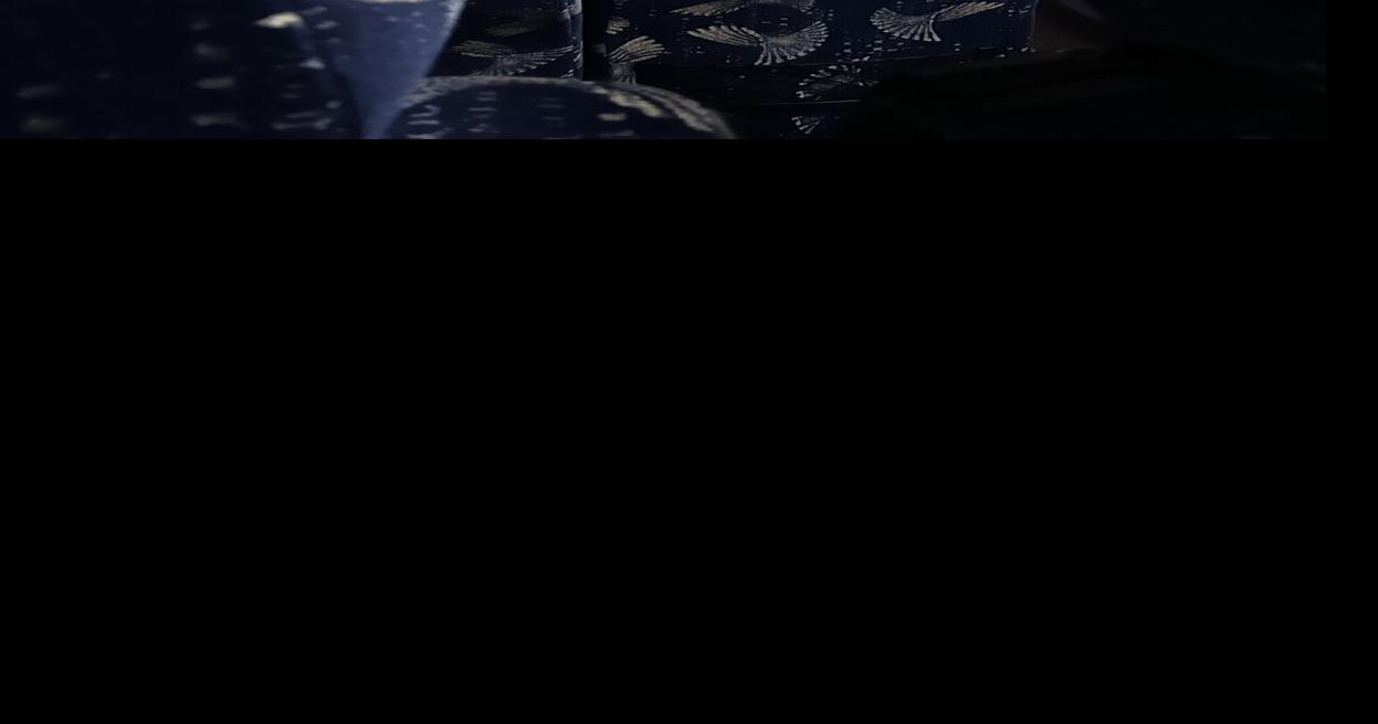 11/18/23 Students leaving for thanksgiving, 5am Reindeer shuttle ...