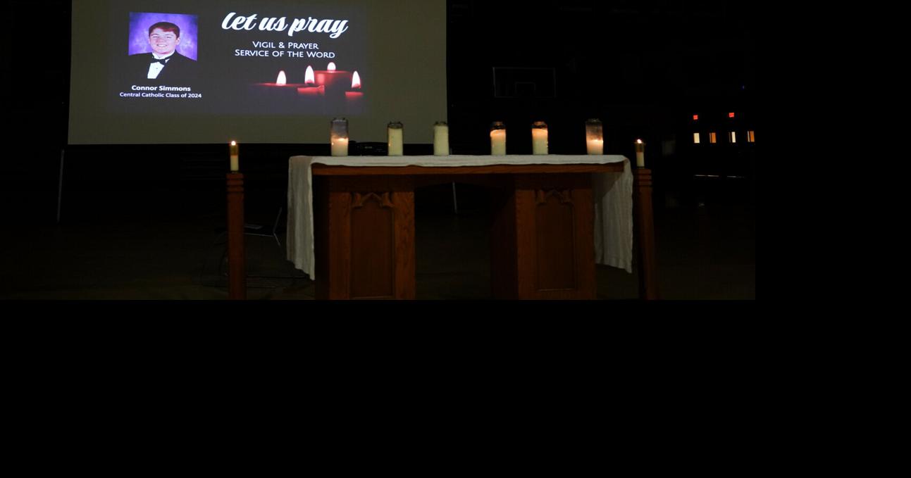 Lafayette Central Catholic hosts vigil for Connor Simmons | Campus ...