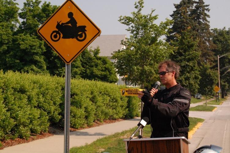 Unveiling of a new motorcycle caution sign 6/8 | Campus ...