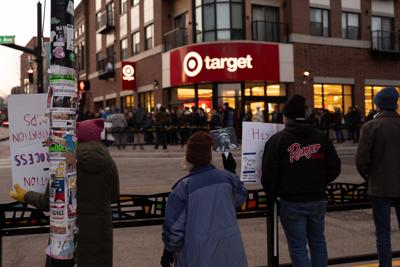 Community protest ICE in wake of Minneapolis shooting | Events ...