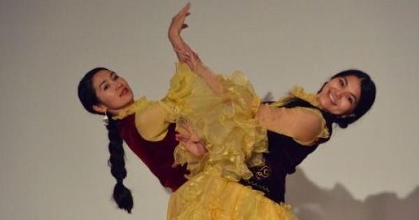 Students celebrate Nowruz, year 1393 | Features | purdueexponent.org