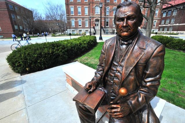 Dedication of John Purdue Statue | Campus | purdueexponent.org