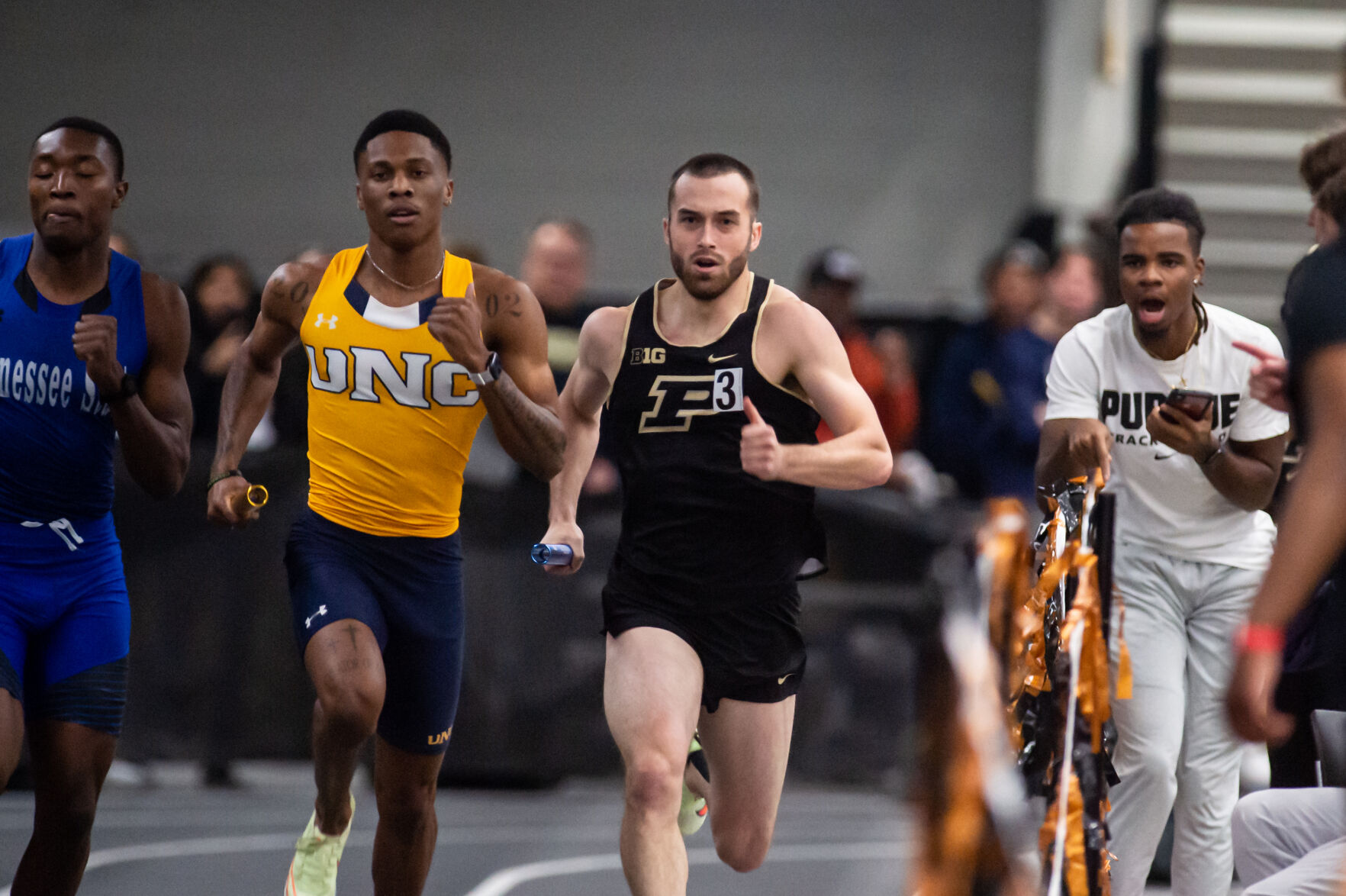 Buckeridge opens the indoor season for the Boilers | Men's Track ...