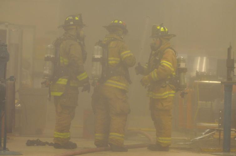 Fire breaks out in laboratory building | Campus | purdueexponent.org