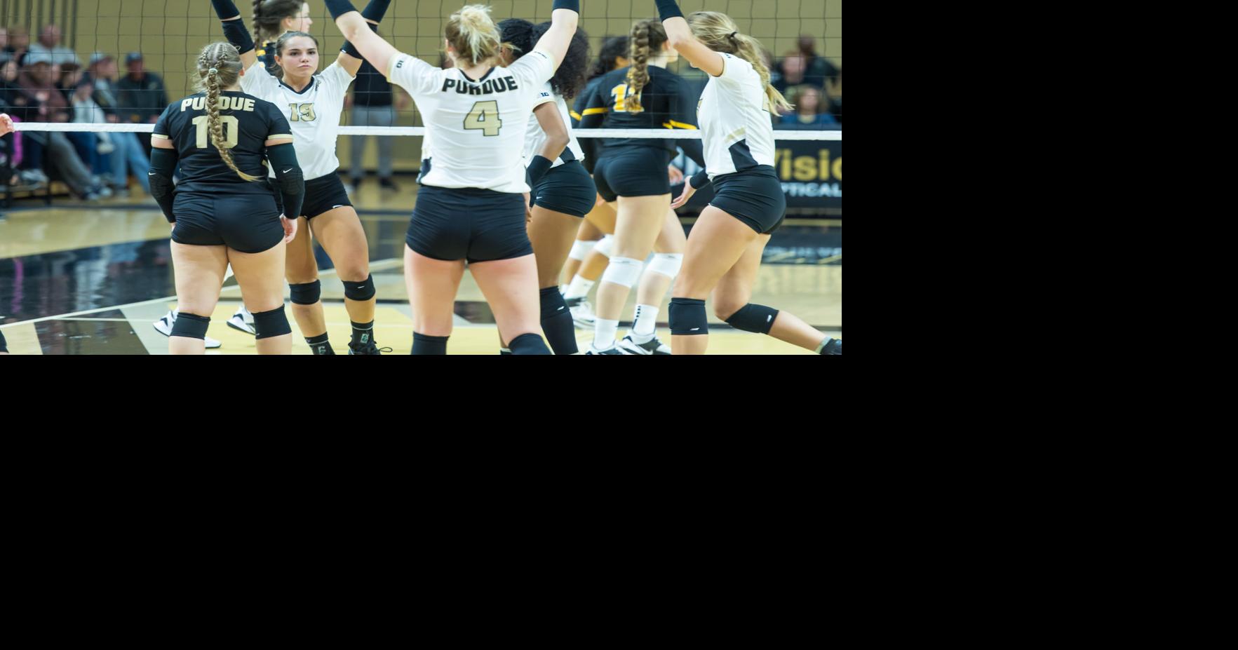 10/25/19 Purdue 3, Iowa 1 | Volleyball | purdueexponent.org