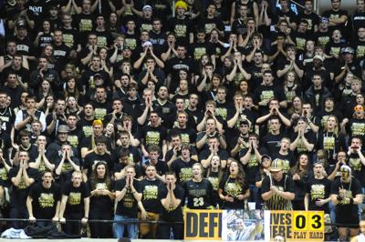 Paint Crew adds honorary members | Men's Basketball | purdueexponent.org