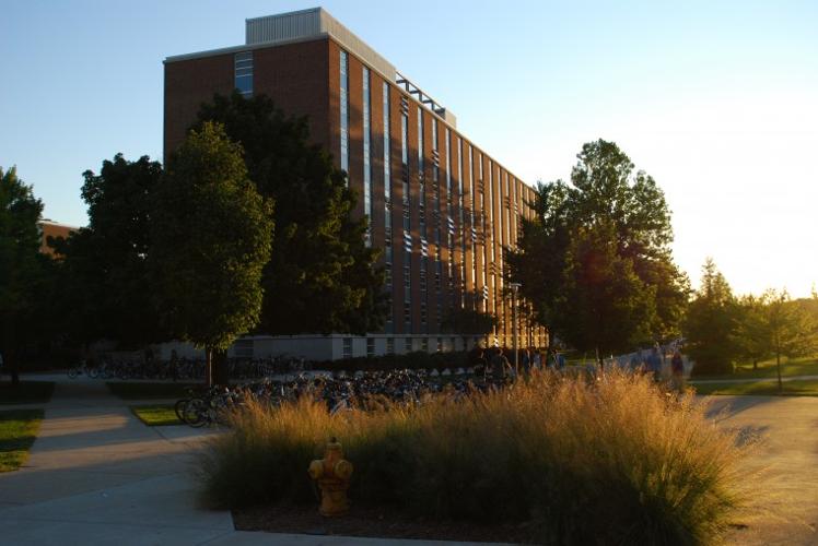 Overcrowded residence halls force freshmen to find new homes | Campus ...