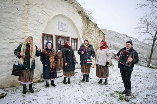 'Hobbit houses' that might just save a Moldovan village | National ...