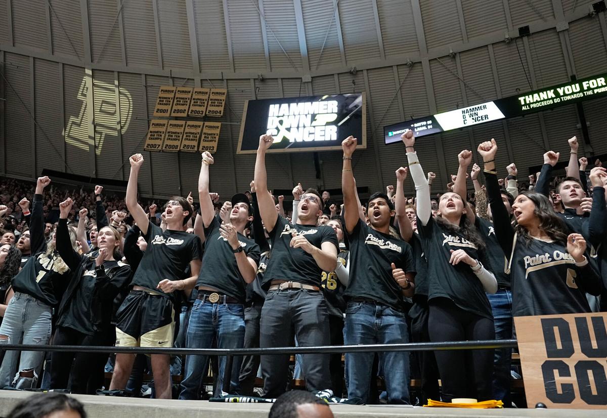 Photo gallery: Paint Crew signs | Campus | purdueexponent.org