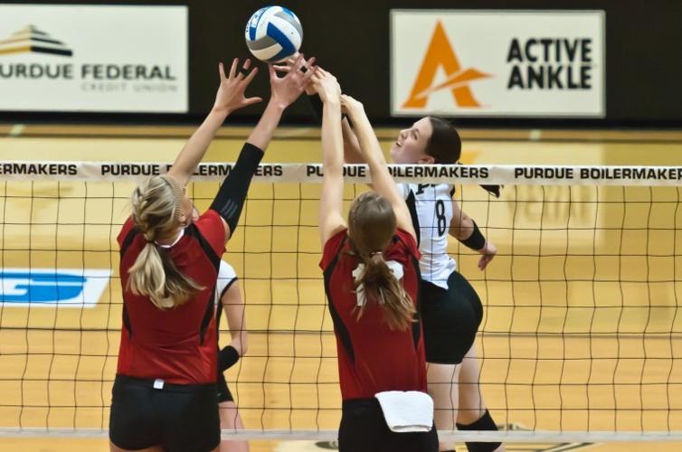 Purdue Women's Volleyball beats Nebraska | Sports | purdueexponent.org
