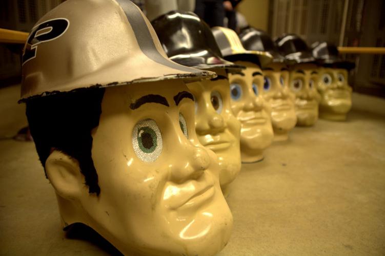 Old Pete heads were a pain | Features | purdueexponent.org