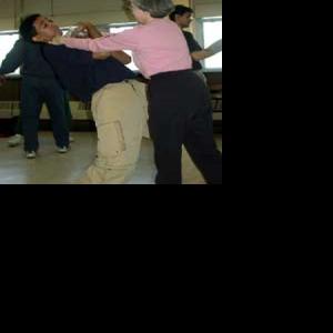 'Fightback' teaches simple defense moves | Features | purdueexponent.org