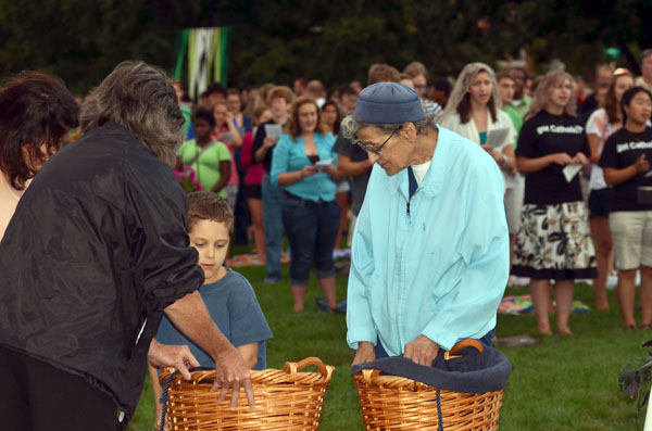 Purdue and the Catholic church lose an especially warm heart | Features ...