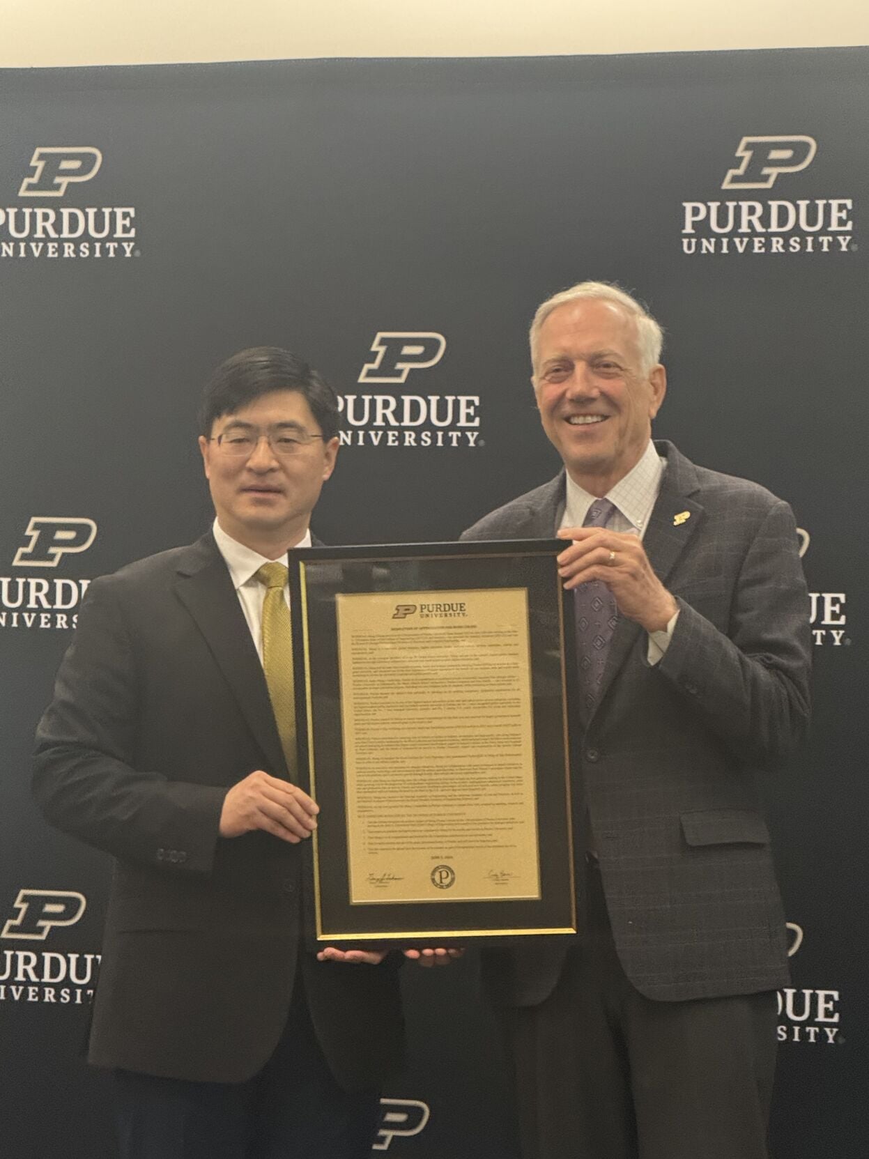 Chiang says goodbye at his final board of trustees meeting | Campus ...