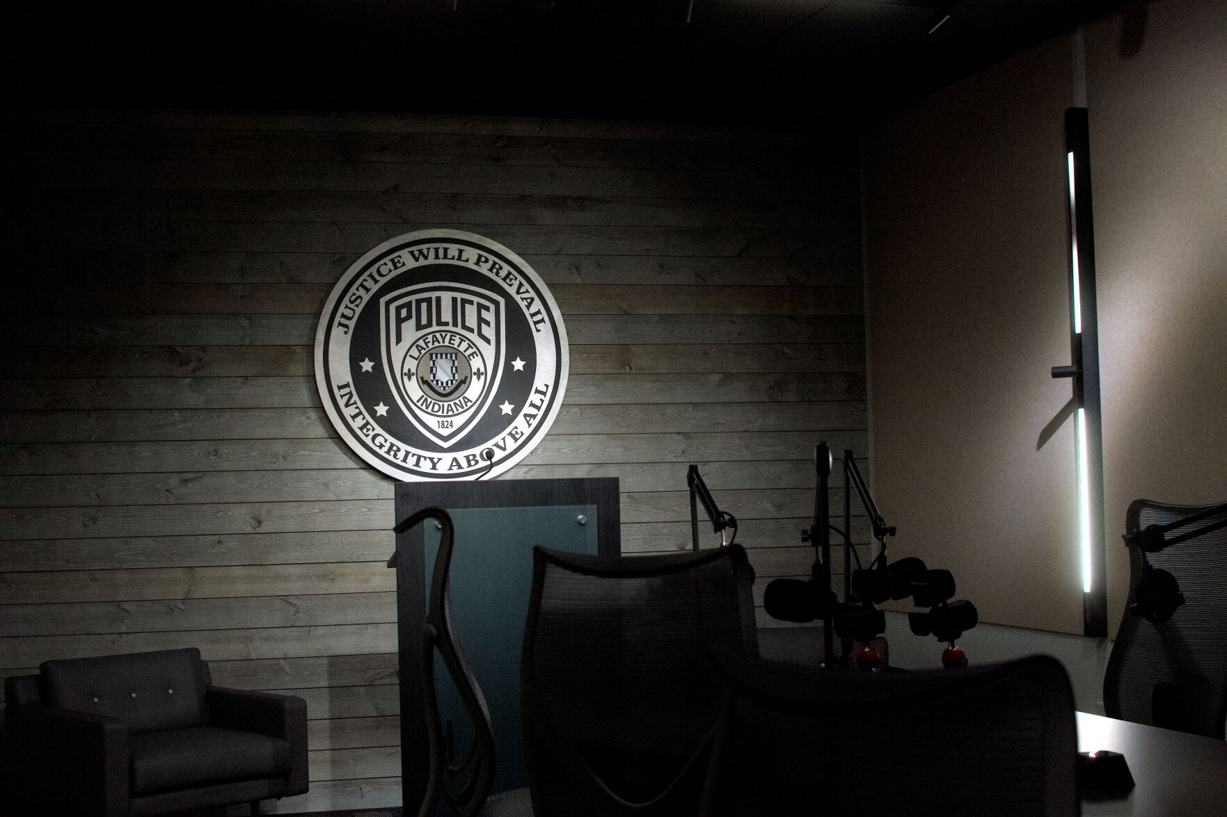 Lafayette man and woman arrested for alleged battery, drug possession ...