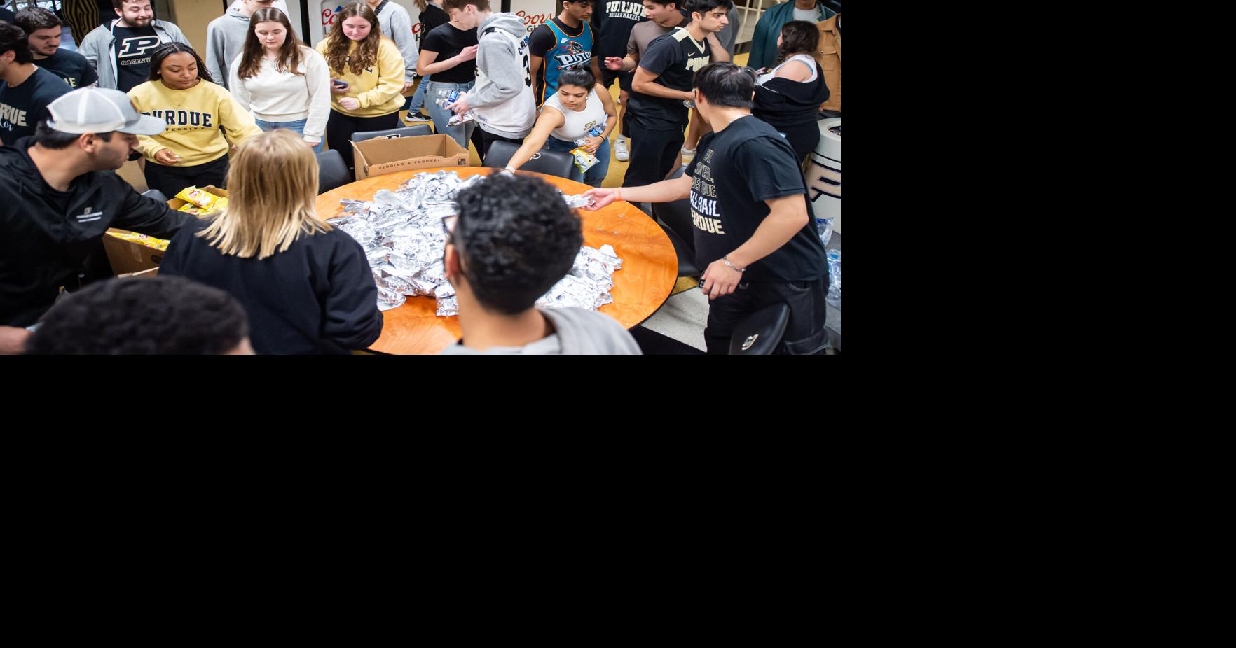 Photo gallery: Purdue students attend Elite Eight watch party | Campus ...