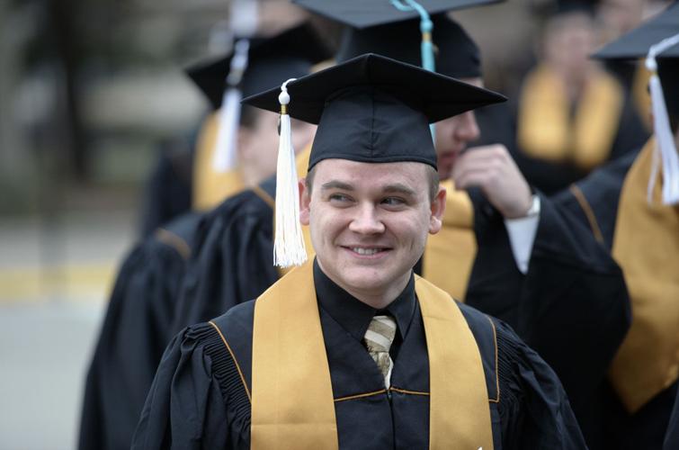 12/20/15 Purdue Fall Graduation | Campus | purdueexponent.org