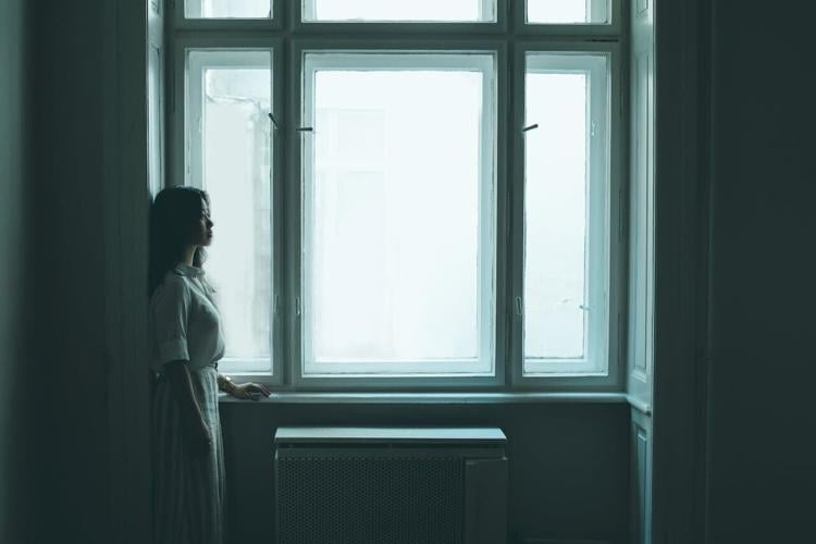 Social media friends don’t help overcome loneliness: study | Health ...