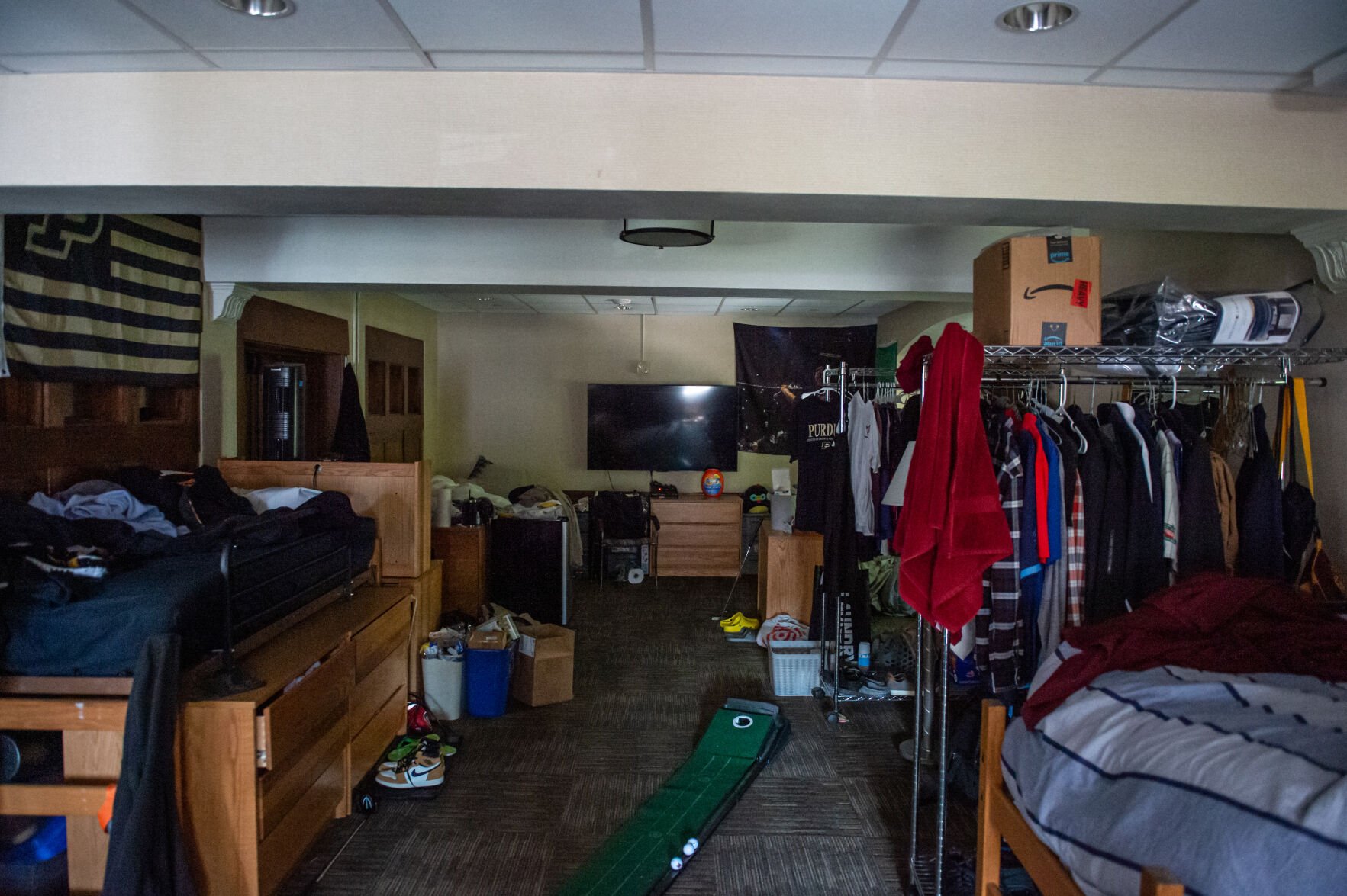 8 dudes, 1 dorm | Campus | purdueexponent.org
