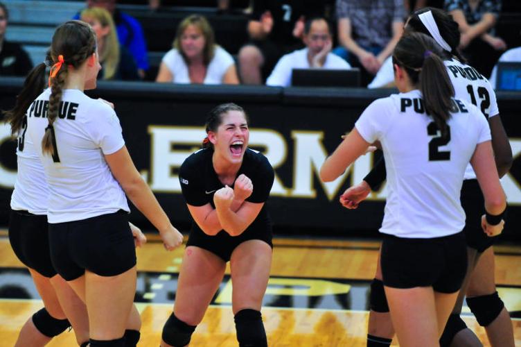 10/4/13 Purdue 3, Ohio State 0 | Volleyball | purdueexponent.org