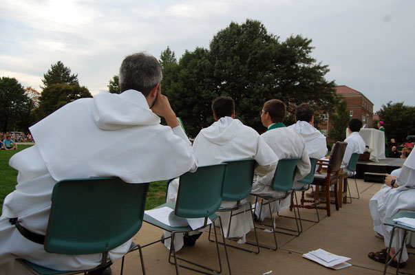 08/26/12 Mass on Grass | Campus | purdueexponent.org