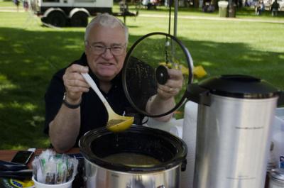 Farmers Market vendor honors dead soldier | Campus | purdueexponent.org