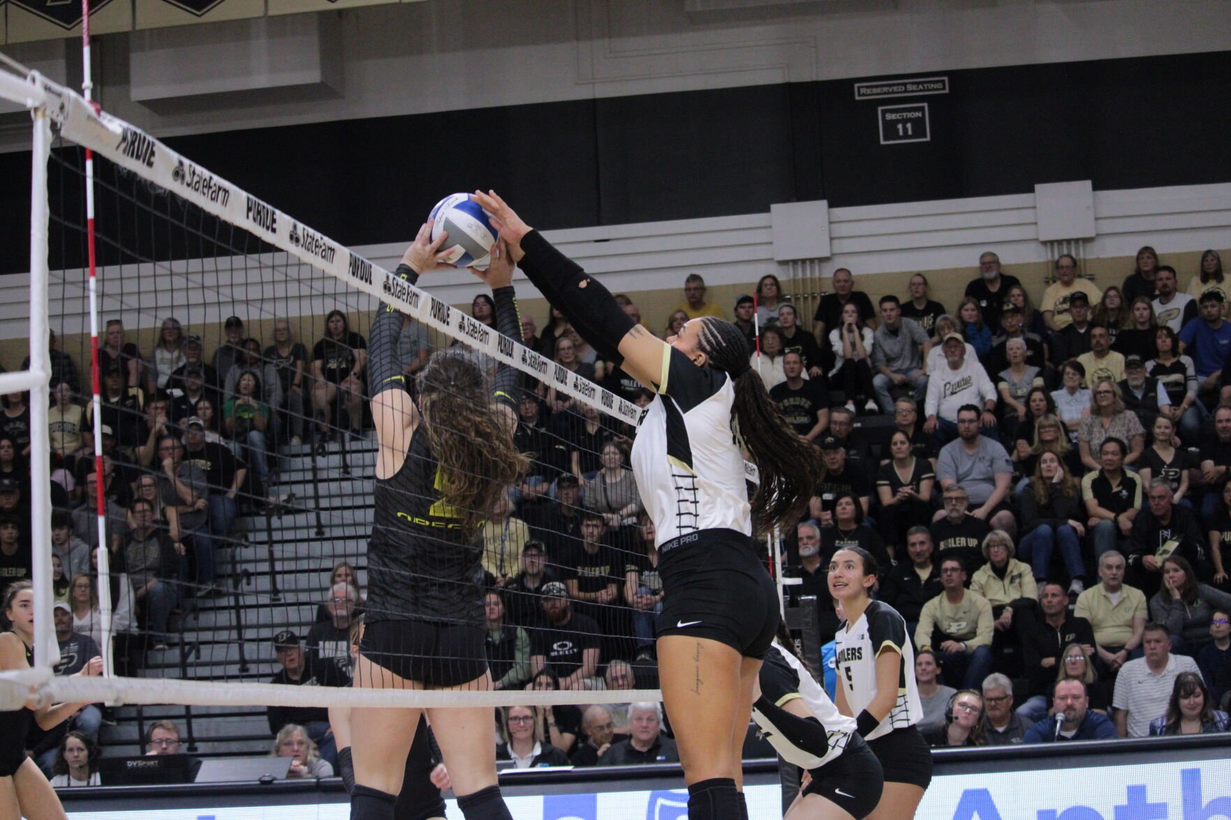 Purdue volleyball’s win streak snapped after loss to Oregon ...