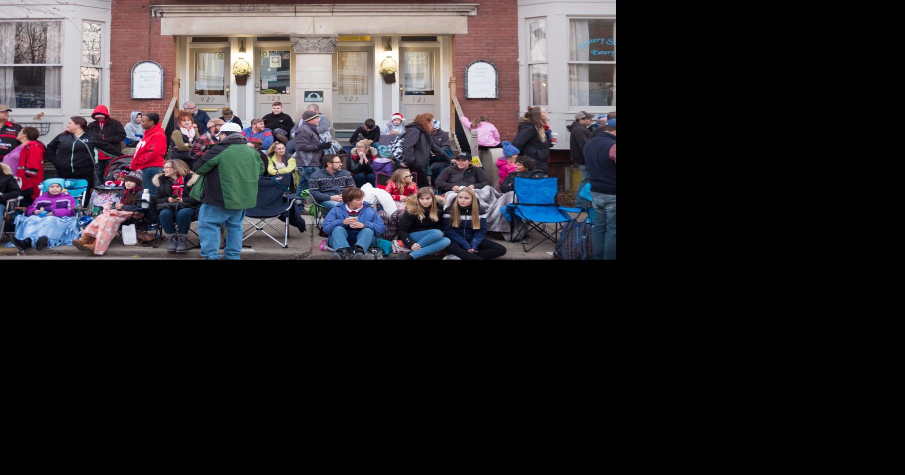 12/2/17 Lafayette Christmas Parade | City & State | purdueexponent.org