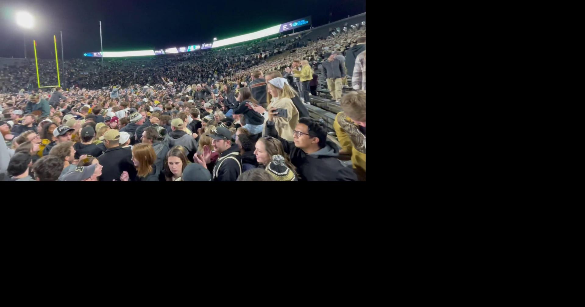 11/6/21 Fans storm field after upsetting No. 3 Michigan State ...