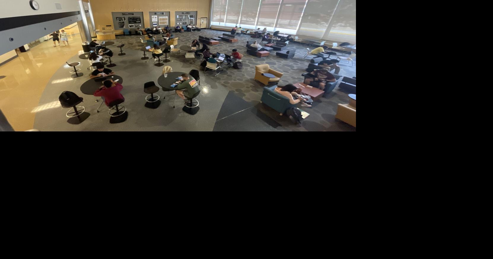 Scenes from Campus: Midterm madness | Campus | purdueexponent.org