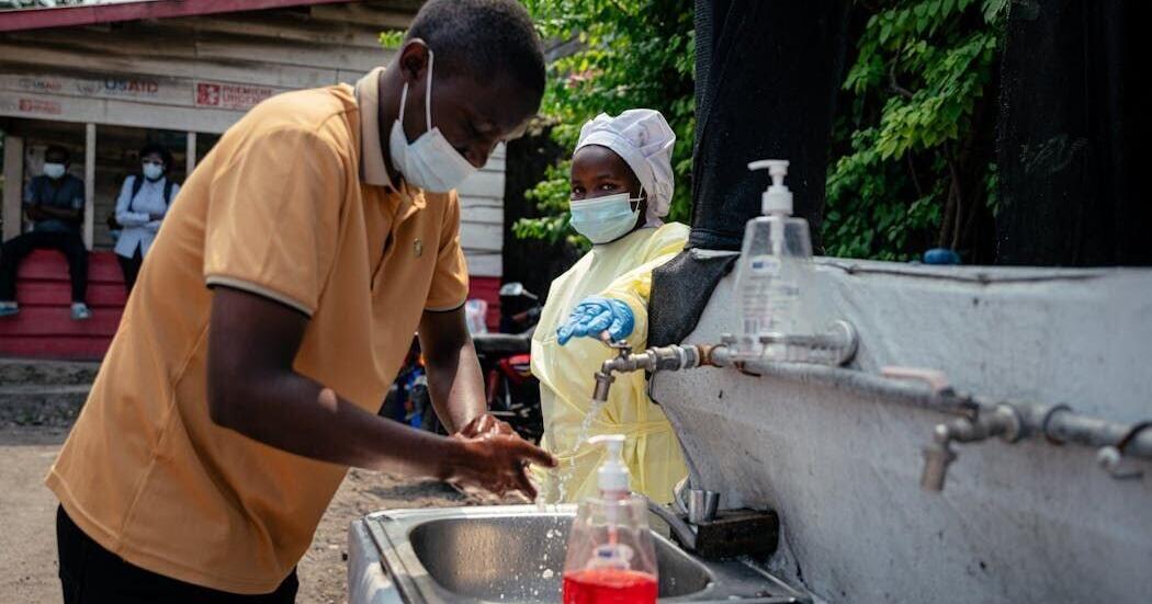 Ebola strain spreading in Congo and Uganda has no approved vaccine ...