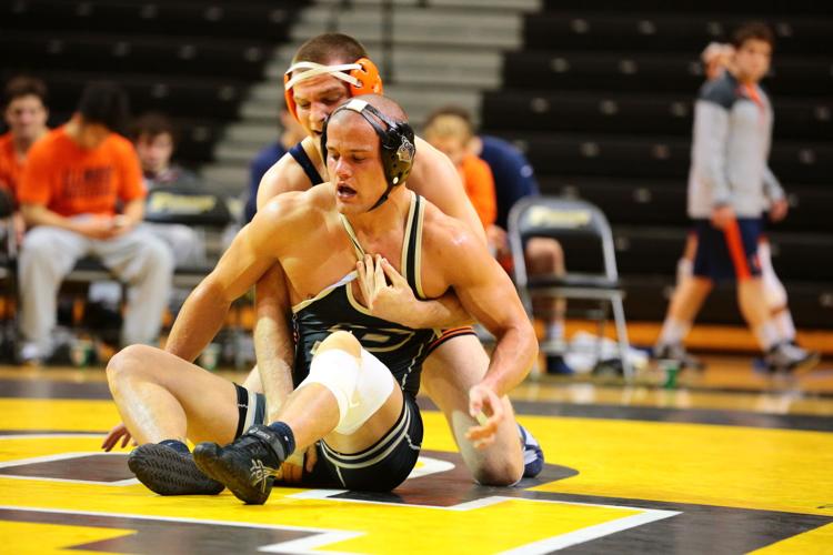 2/1/15 Illinois 21, Purdue 9 | Gallery | purdueexponent.org