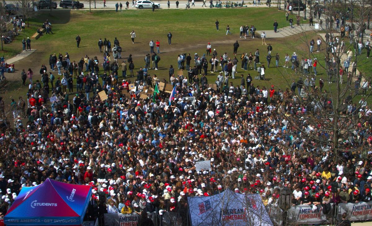 Charlie Kirk makes Purdue appearance | Campus | purdueexponent.org
